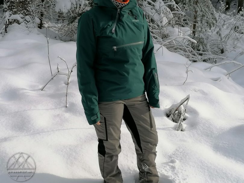 Bergans Stranda Isulated Hybrid W Anorak im Outdoortest - Outdoortest ...