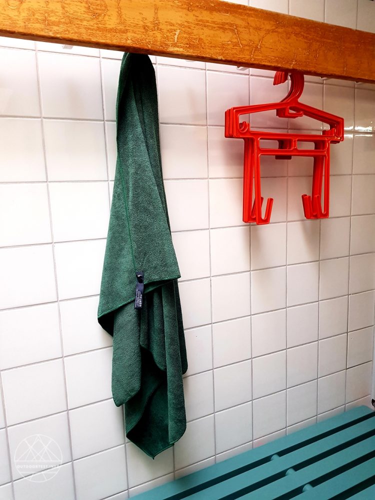 BasicNature Handtuch 'Terry' - Outdoortest.info | DIE unabhängige ...